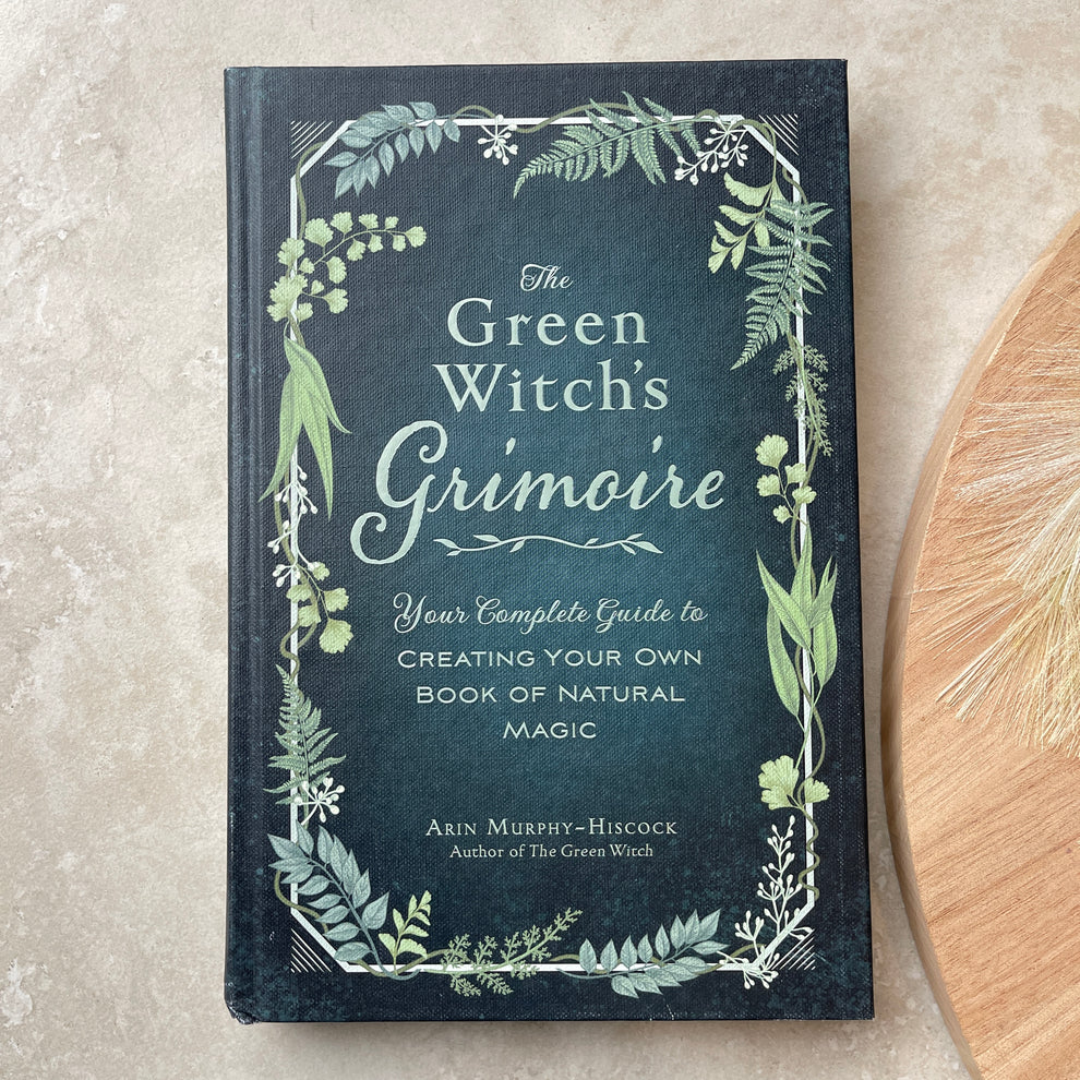 Green Witch's Grimoire – Milky Peach Studio